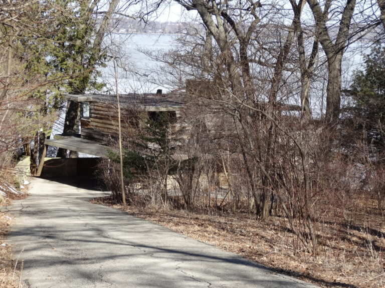 John Pew House | Frank Lloyd Wright Sites