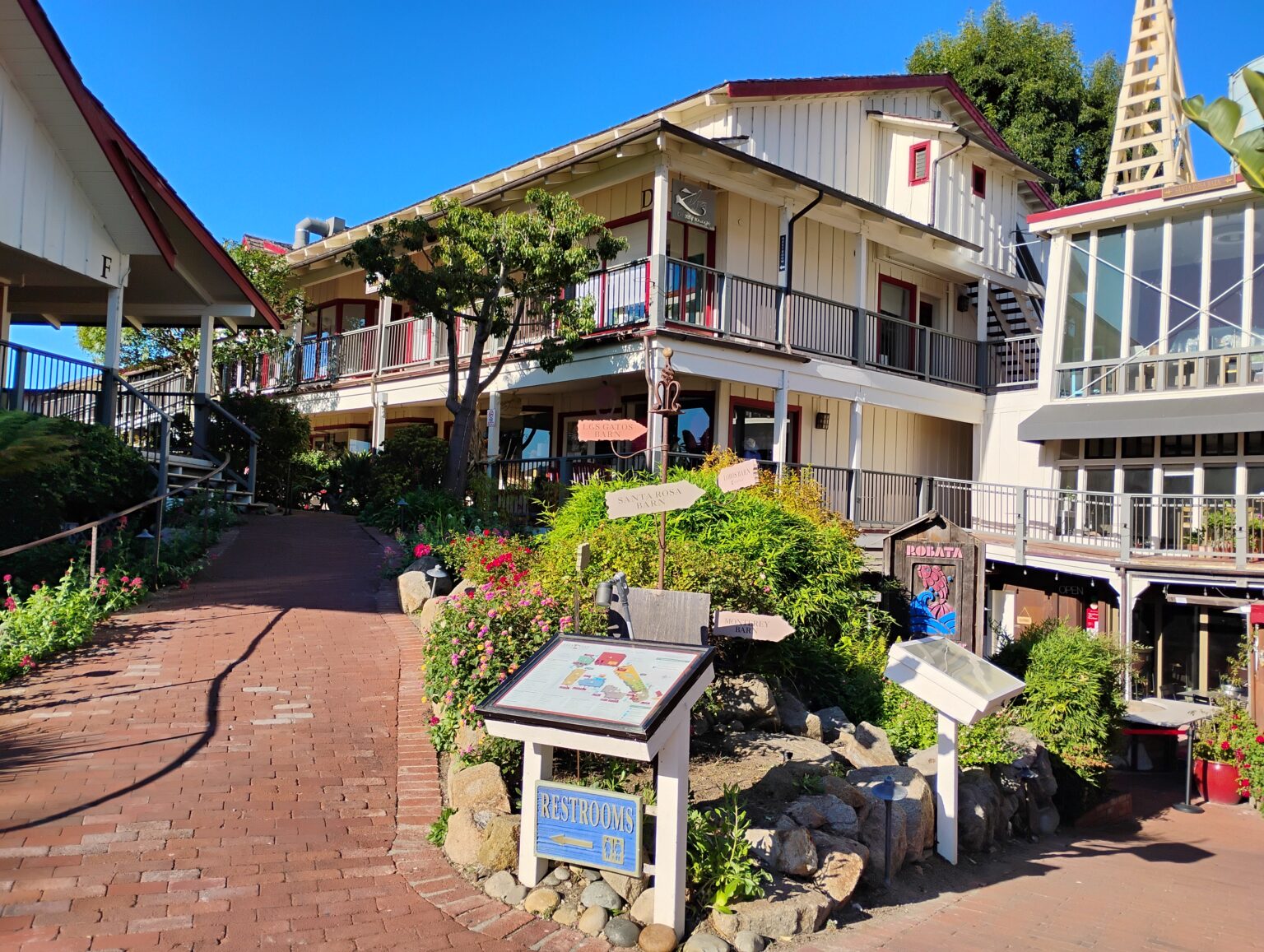 Della Walker House - Carmel | Frank Lloyd Wright Sites